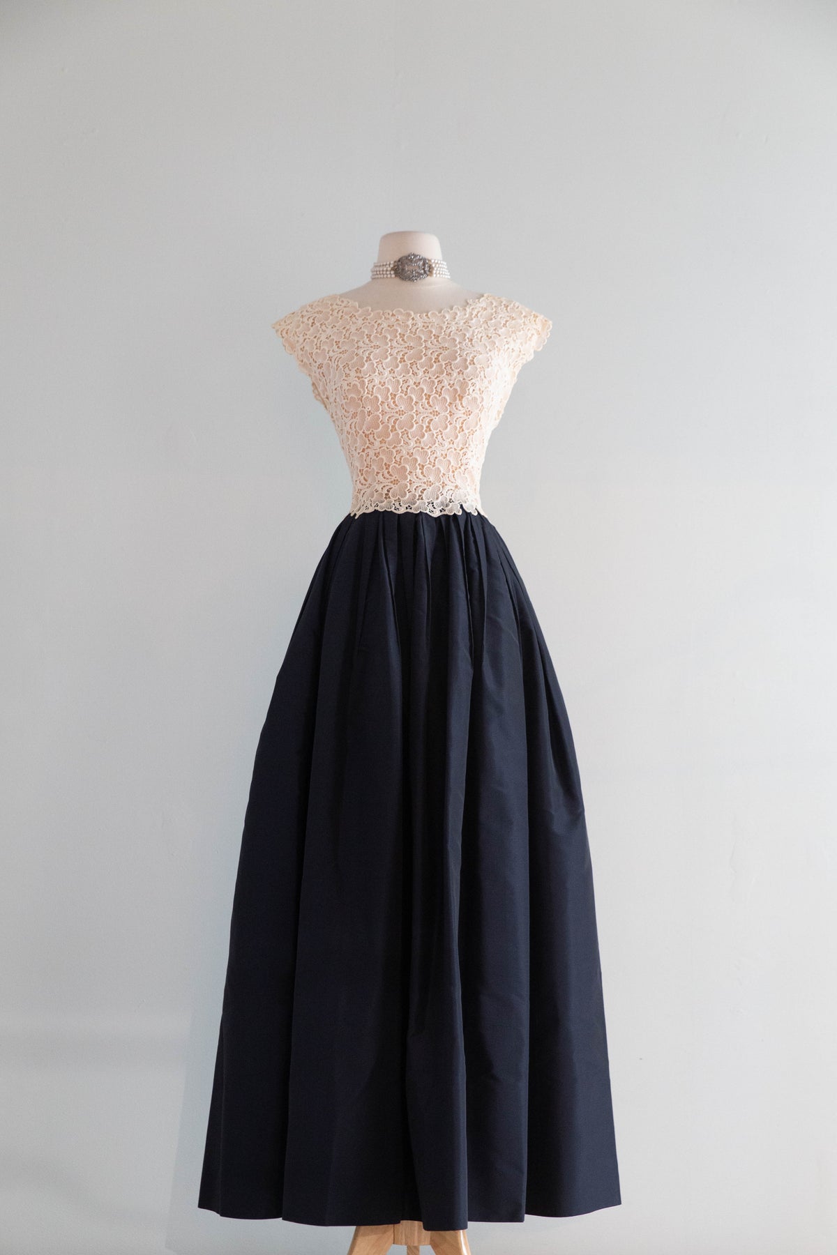 Stunning Vintage Jean Louis Navy Blue Silk Taffeta Gown With Sheer Lac ...
