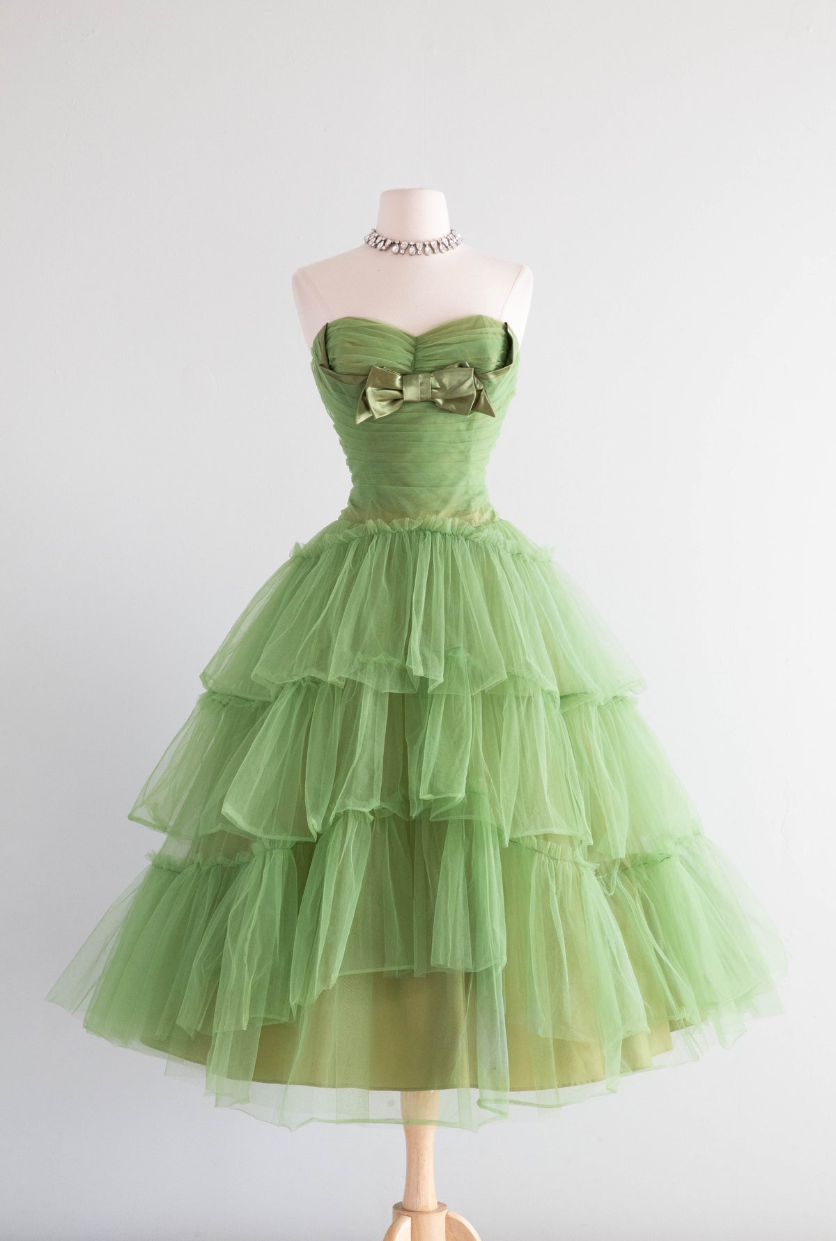 Enchanting 1950's Emma Domb Moss Green Sweetheart Party Dress / M ...