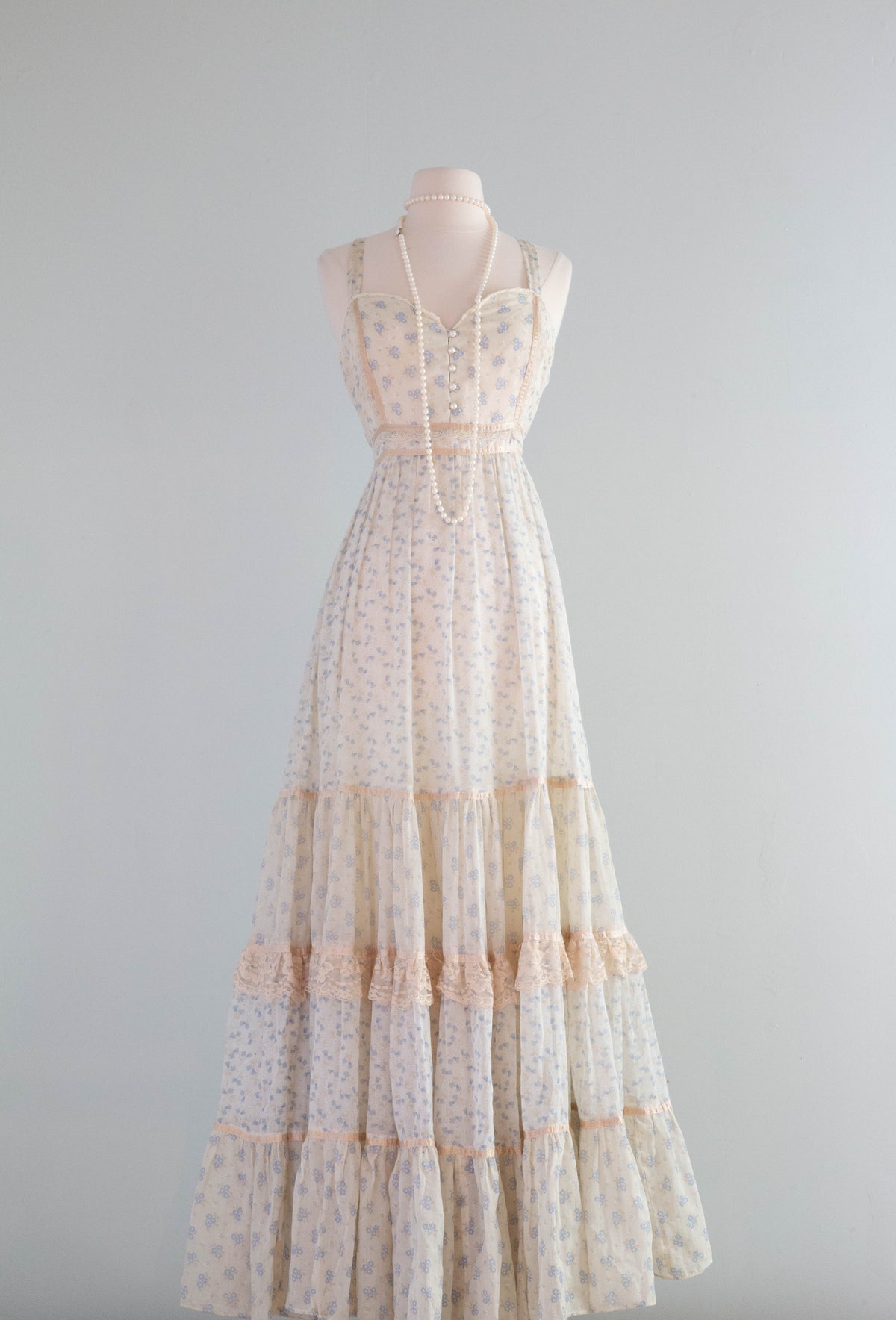 The Dreamiest 1970's Gunne Sax Cornflower Calico Floral Print Prairie ...
