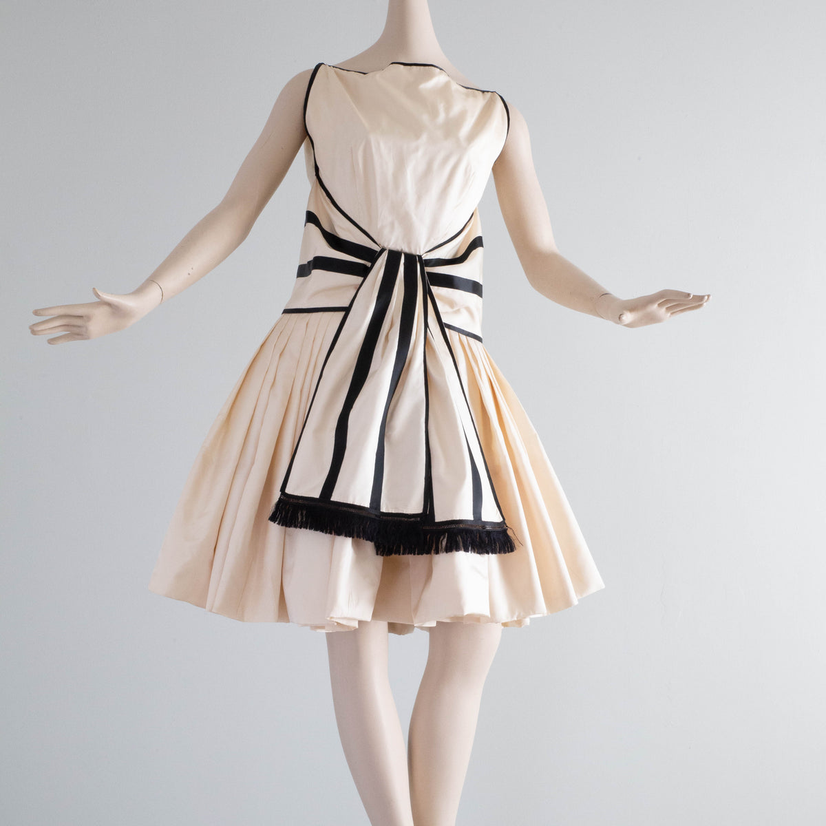 Ultra Chic Late 1950's Paul Whitney Black & White Demi Couture Party D ...