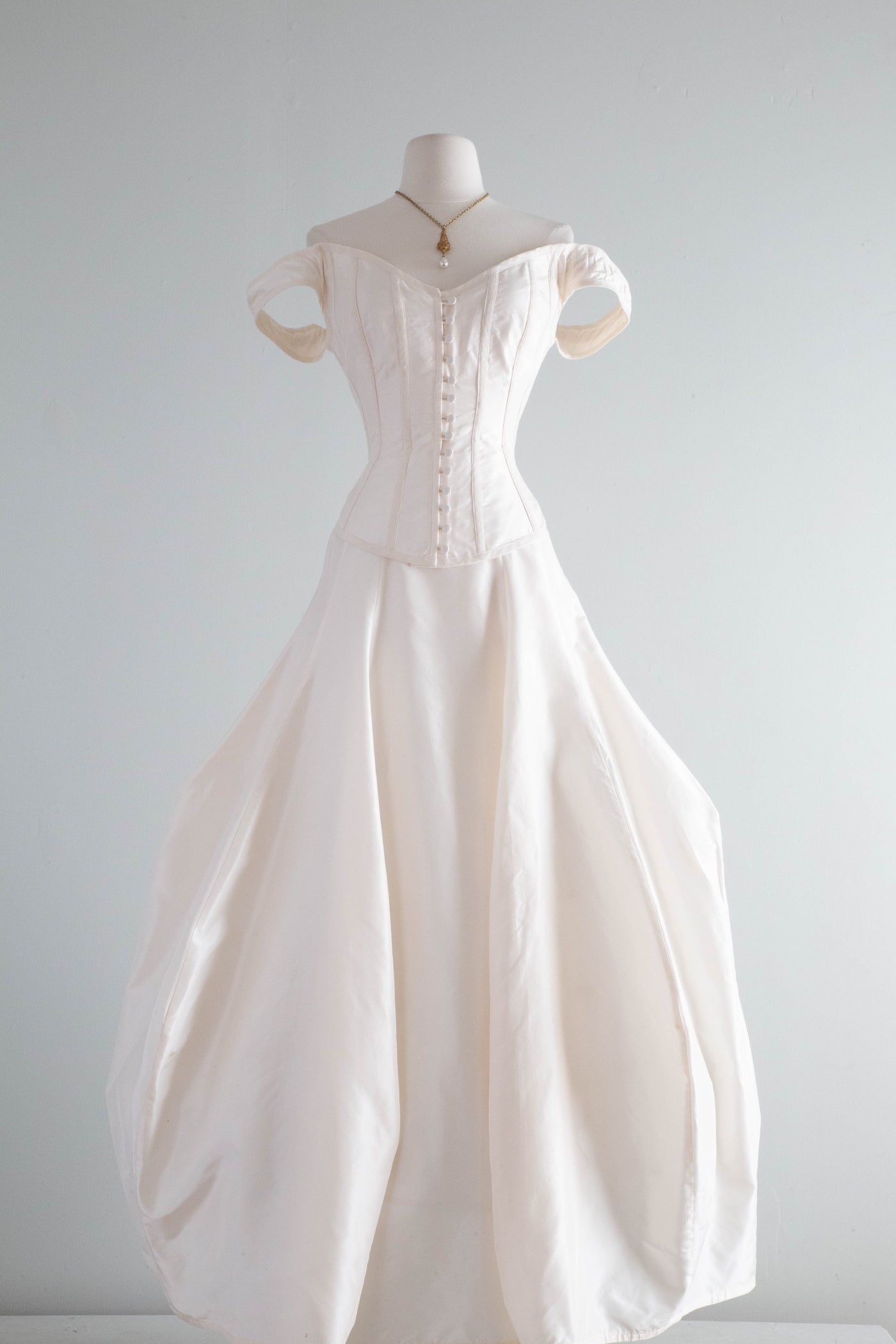 RARE Vintage Designer Kaat Tilley Belgium Couture Wedding Gown Corset – Xtabay Vintage