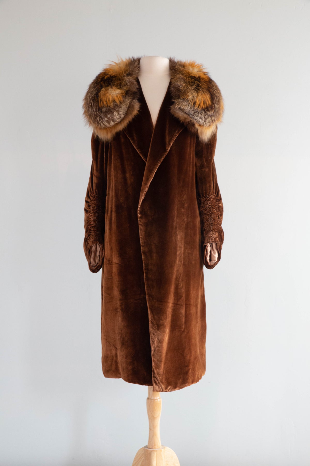 Sumptuous 1920's Caramel Silk Velvet Evening Coat From I. Magnin / M ...
