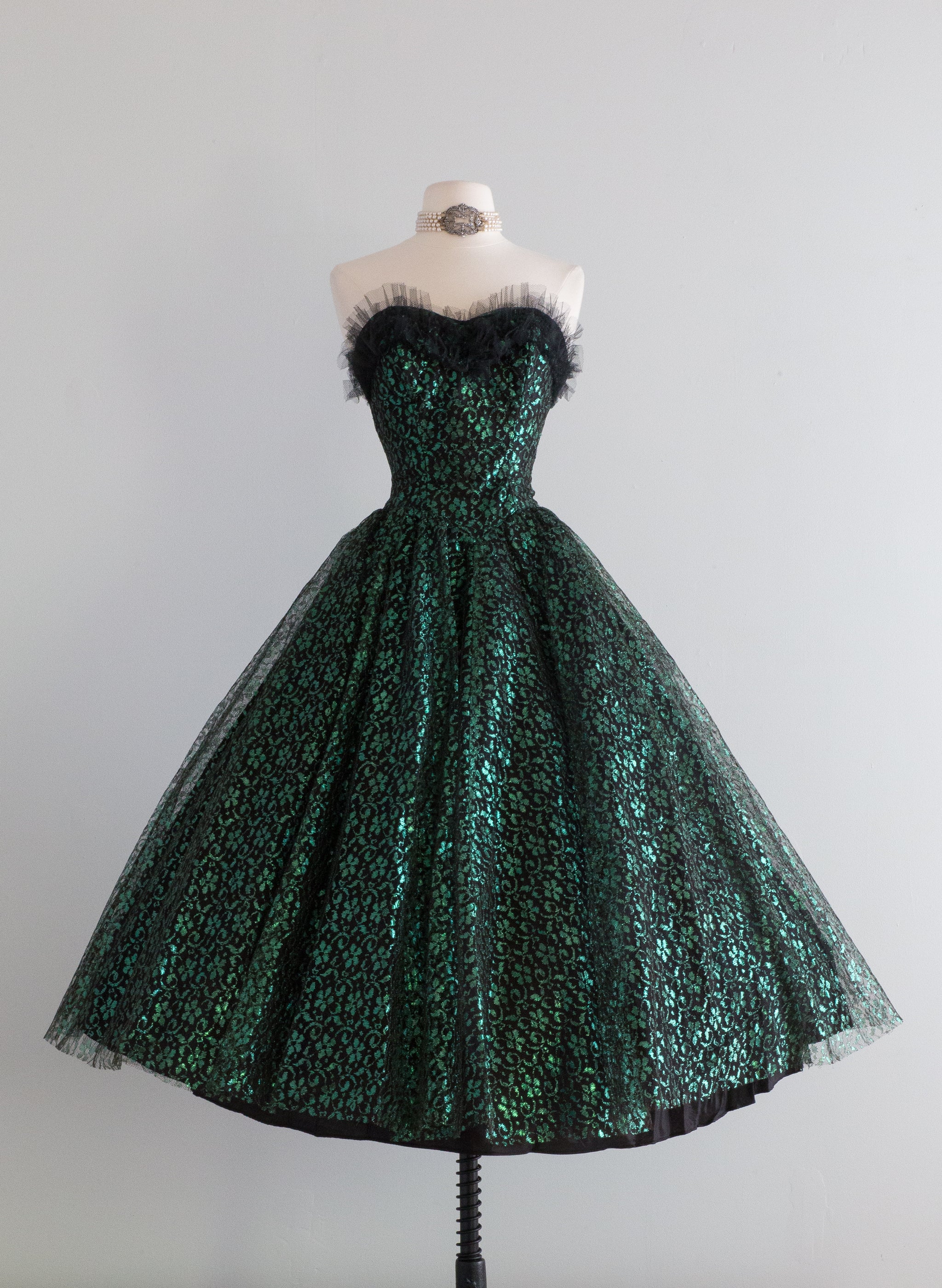 Wicked 1950's Emerald Lace Sweetheart Prom Dress / XS – Xtabay Vintage