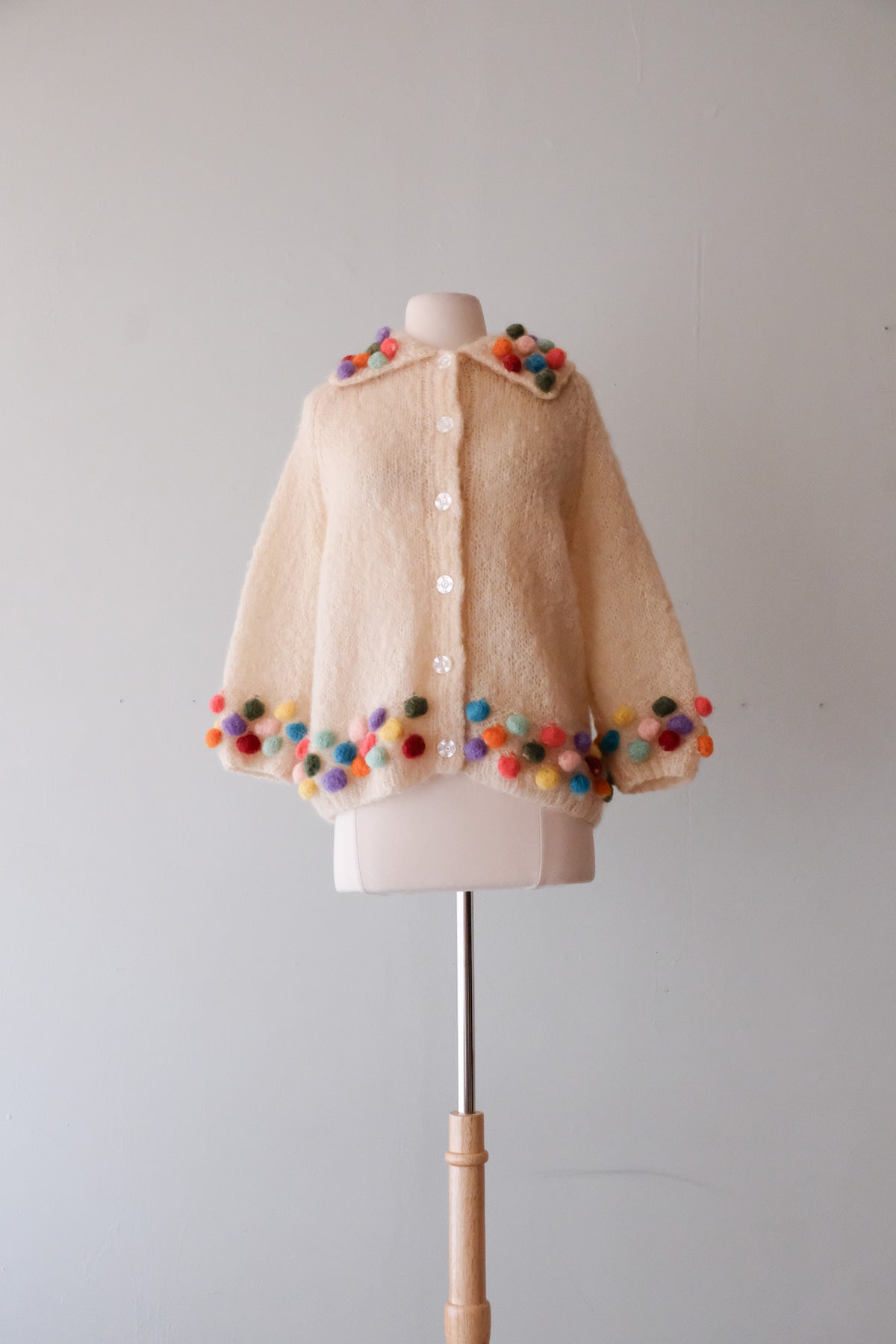 Amazing 1960's Mohair Confetti Puff Ball Cardigan / Sz M – Xtabay Vintage