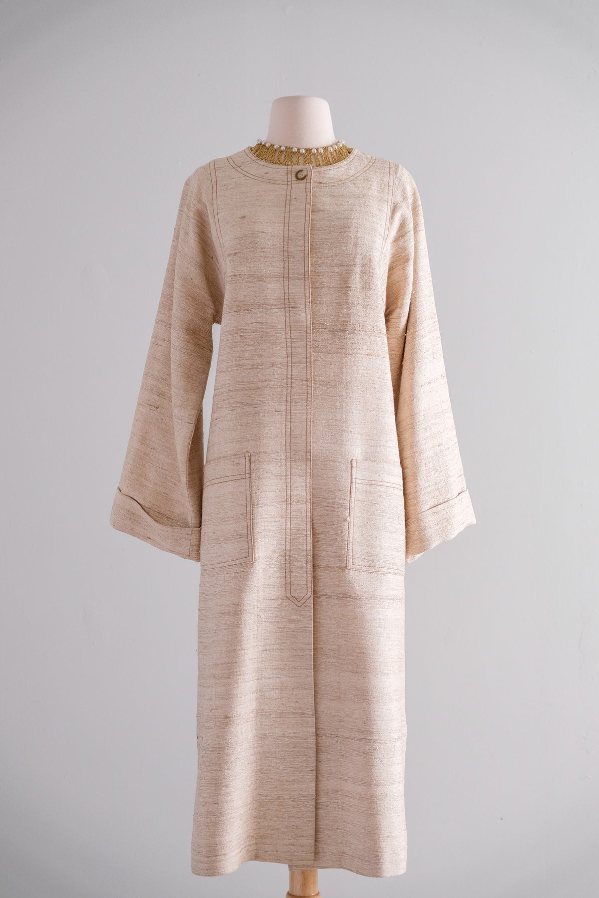 Vintage 1970’s Minimalist Raw Silk Longline Coat / ML – Xtabay Vintage