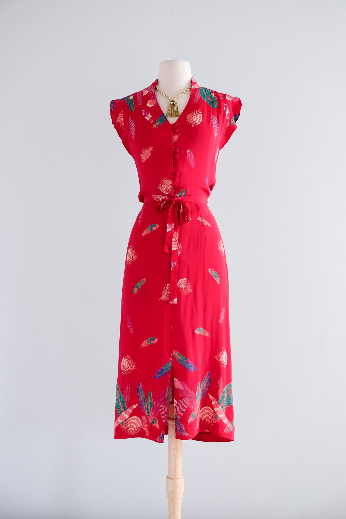 Vintage Late 1970's Rayon Red Feather Print Dress / S – Xtabay Vintage