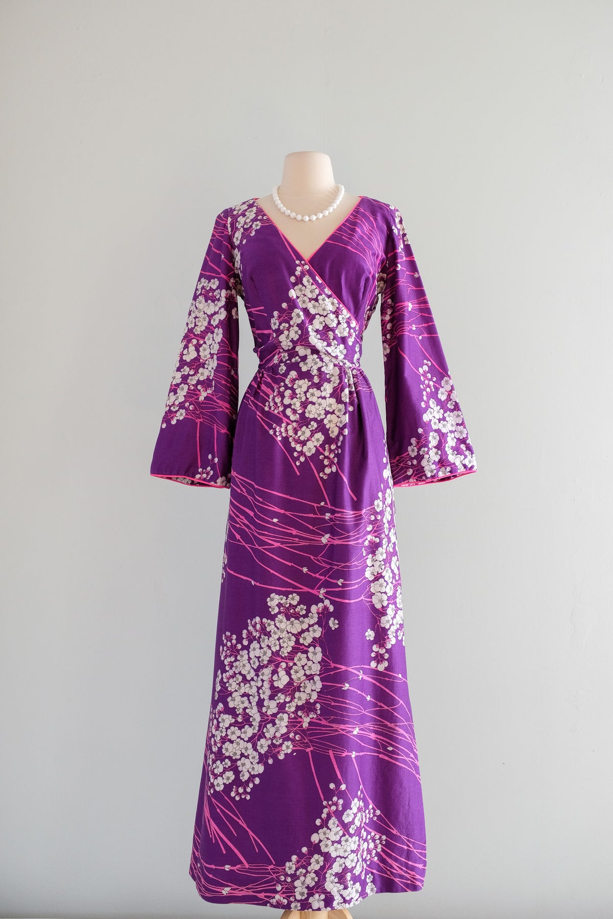 Vintage 1970's Psychedelic Cherry Blossom Hostess Dress by Lilli Diamo ...