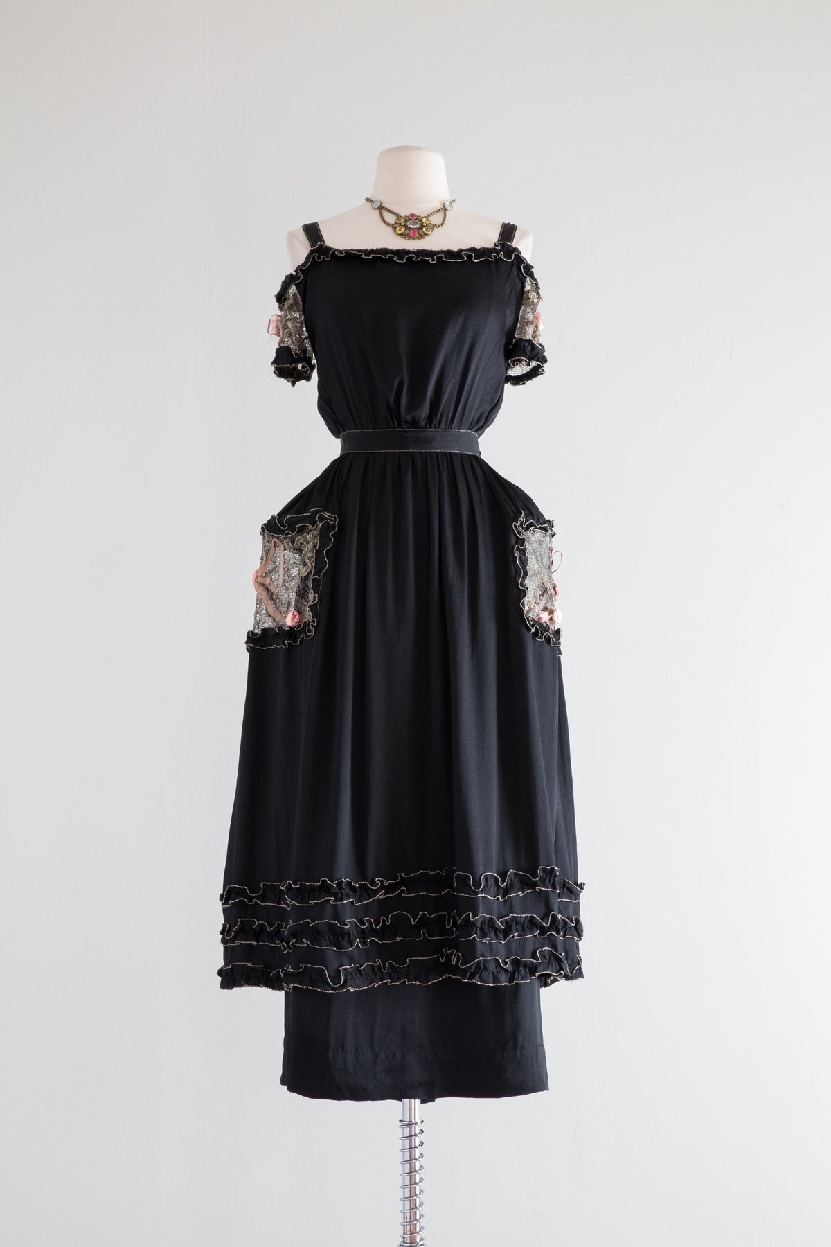Rare Late Edwardian Robe de Style Silk Evening Dress With Panniers / S ...